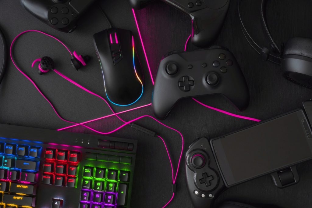 NIRU(ニル)の使用デバイスやゲーム設定まとめ【マウス・モニター】